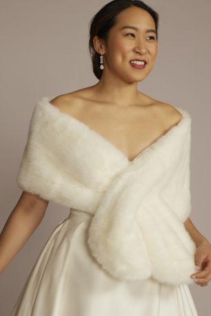 Fur Shoulder Wrap | sealmech.com