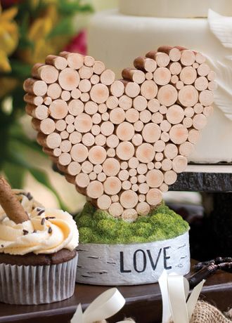 Rustic Heart Table Decor | David's Bridal